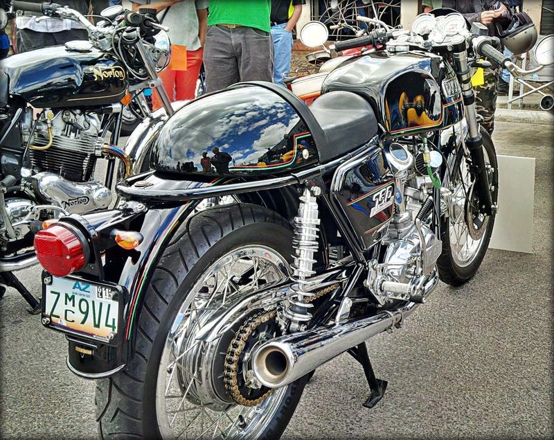 Small Vintage Bike Show